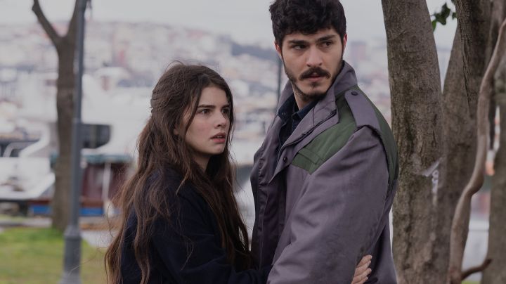 6 of Us (Sahipsizler) Season 1 English subtitles – Watch iT!