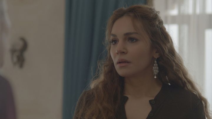 Far Away (Uzak Sehir) English subtitles – Watch iT!